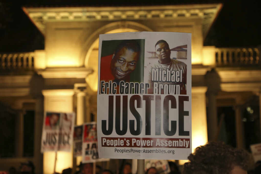 Officer Travis Brown Hospitalized After Violent Ferguson Protest ...